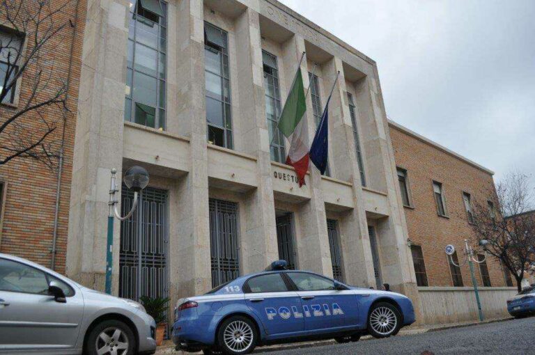 Terracina, caduta massi sulla ferrovia, al via i lavori sul Monte Cucca ...