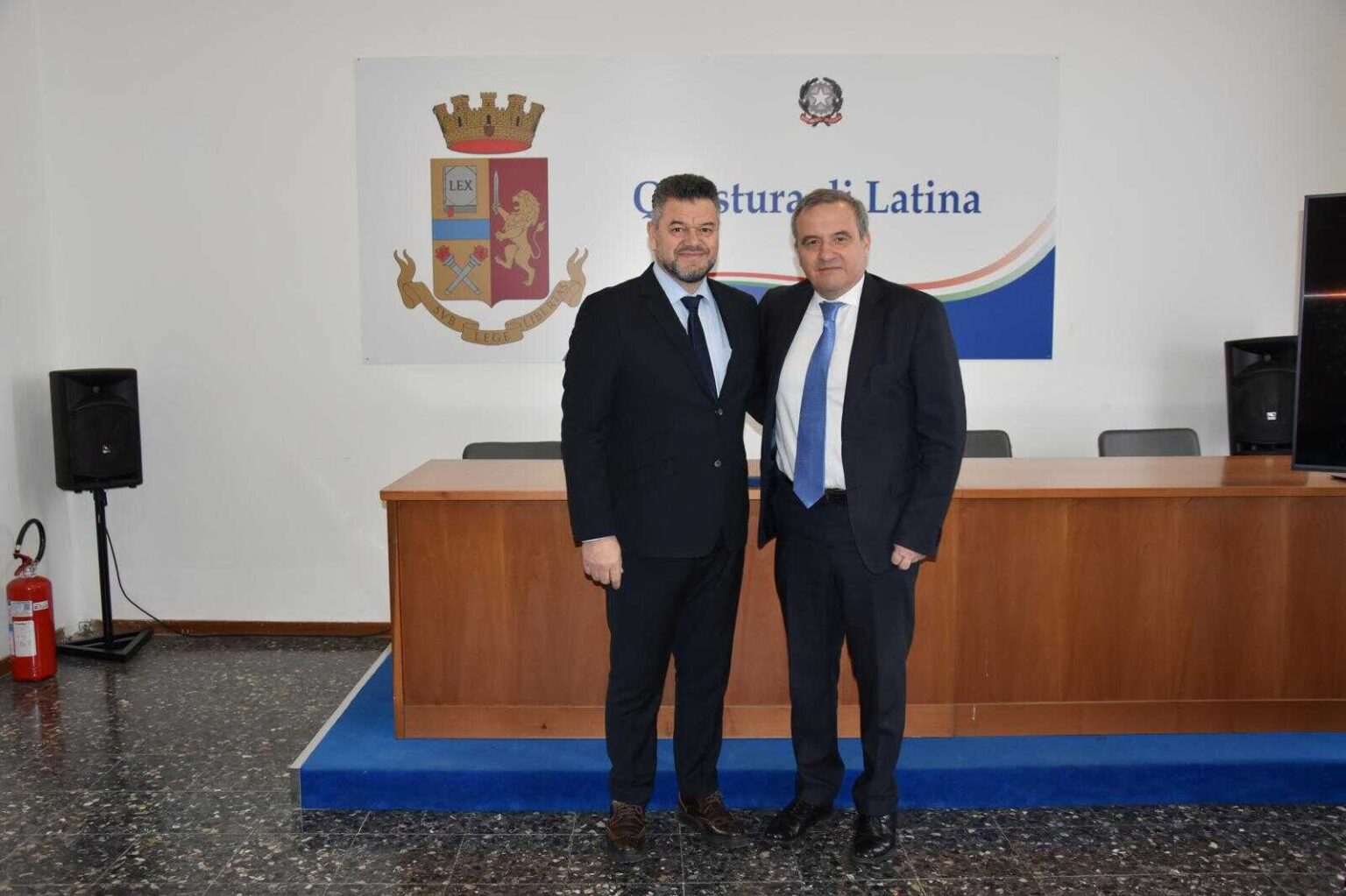 Il saluto della Polizia di Stato al Commissario Capo Roberto Dalla ...